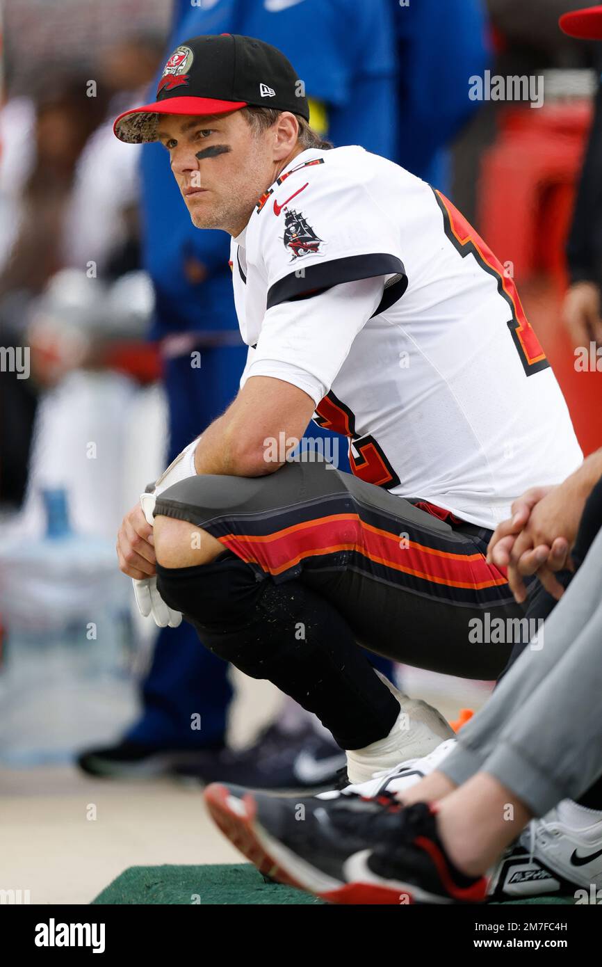 Tampa Bay Buccaneers quarterback Tom Brady watches from the bench ...