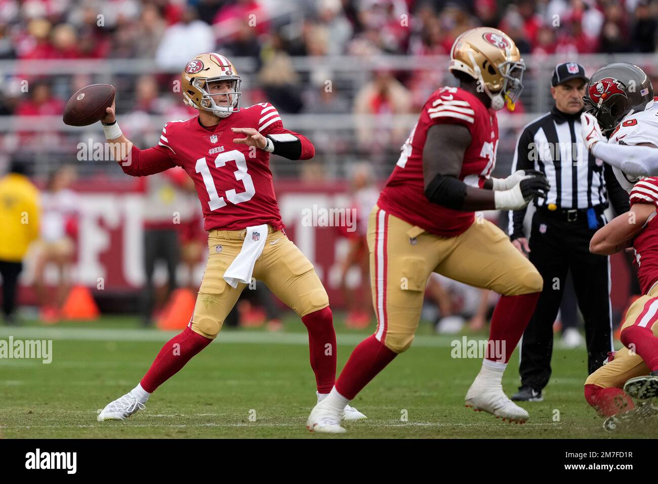 San Francisco 49ers quarterback Brock Purdy (13) passes the ball ...