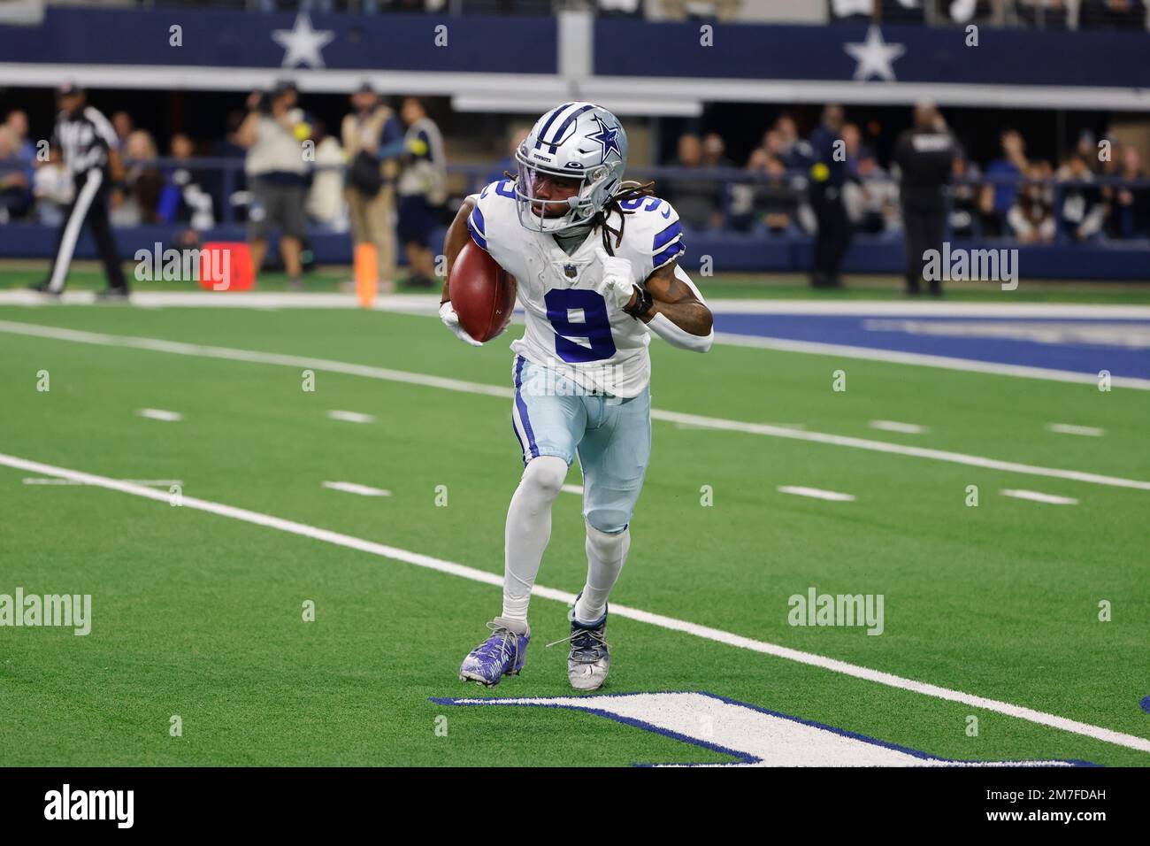 Dallas Cowboys wide receiver KaVontae Turpin (9) returns a kick during ...