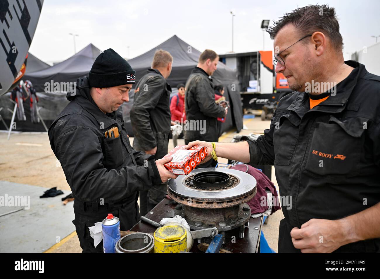mechanic, mecanicien, Eurol Team de Rooy, Iveco, Trucks, during the Stage 6 of the Dakar 2023 ...