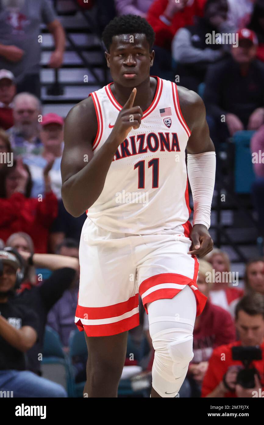 Arizona center Oumar Ballo (11) reacts after scoring against Indiana ...