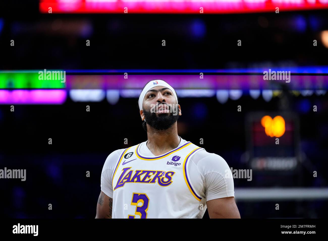 Los Angeles Lakers' Anthony Davis plays during an NBA basketball game ...