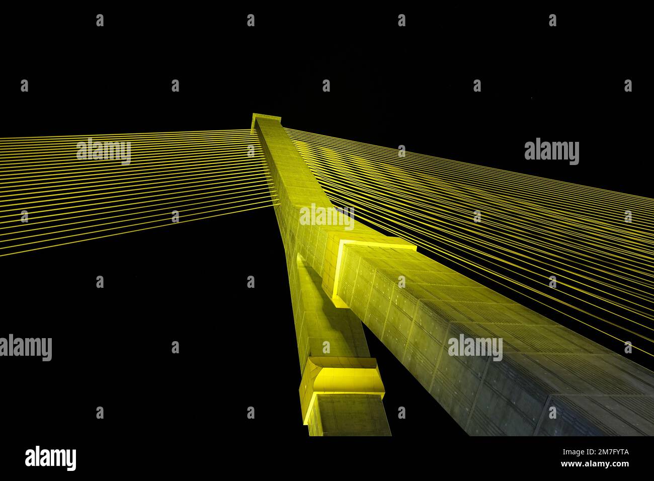 Rama VIII bridge, Bangkok, Thailand Stock Photo - Alamy