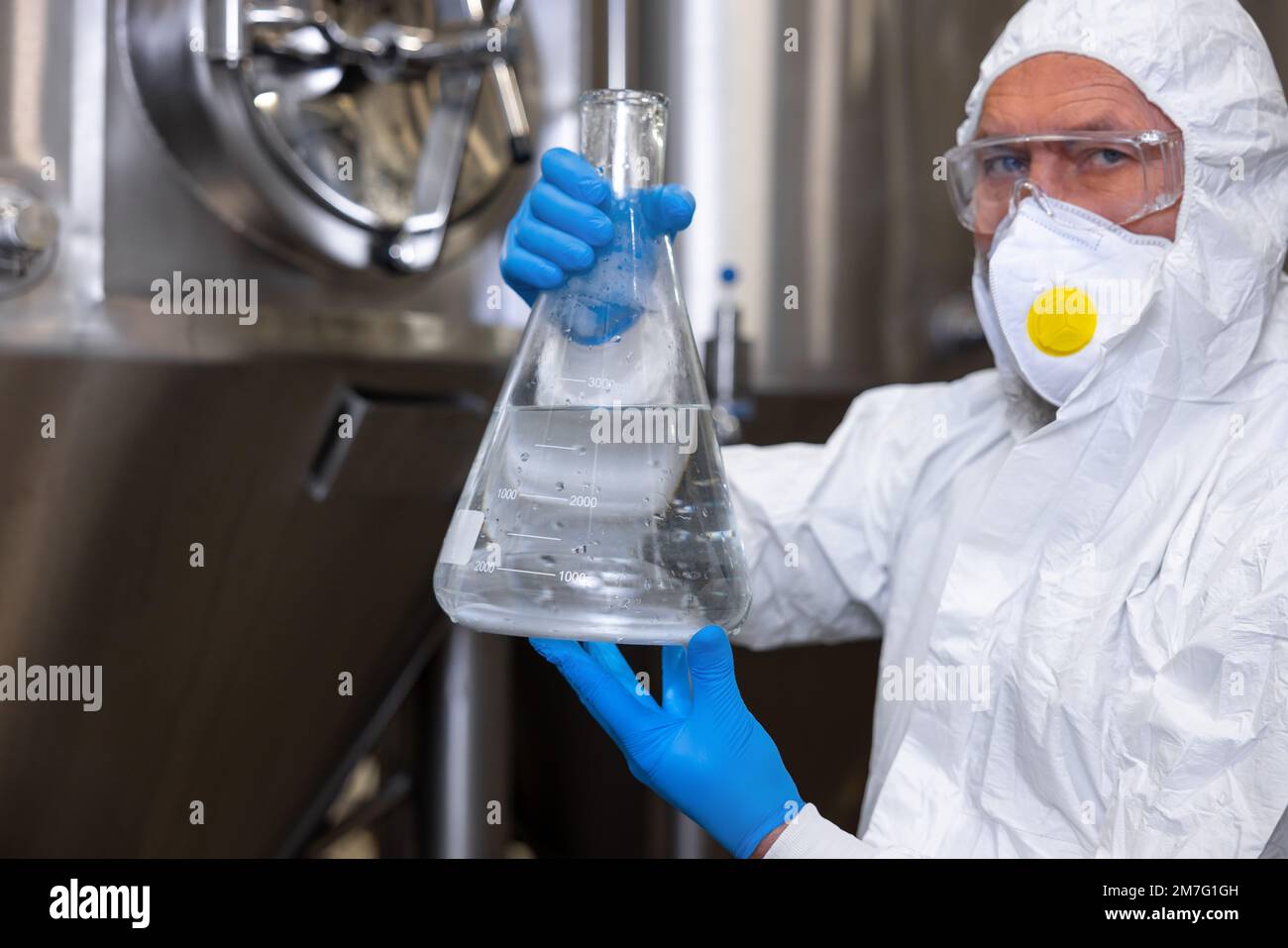 Vessel tank inspection hi-res stock photography and images - Alamy