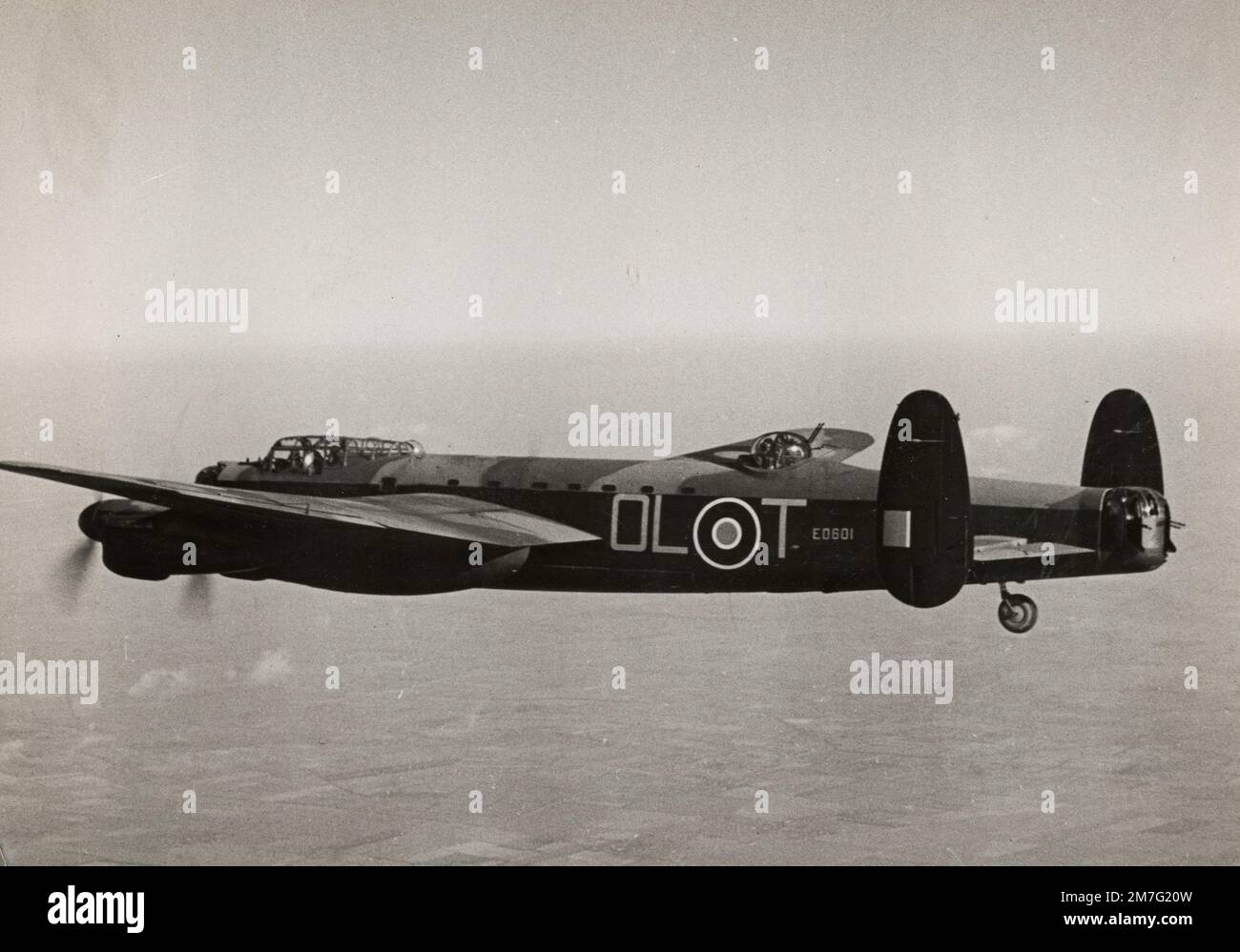 WW2 World War II - Lancaster bomber, RAF aircraft Stock Photo - Alamy
