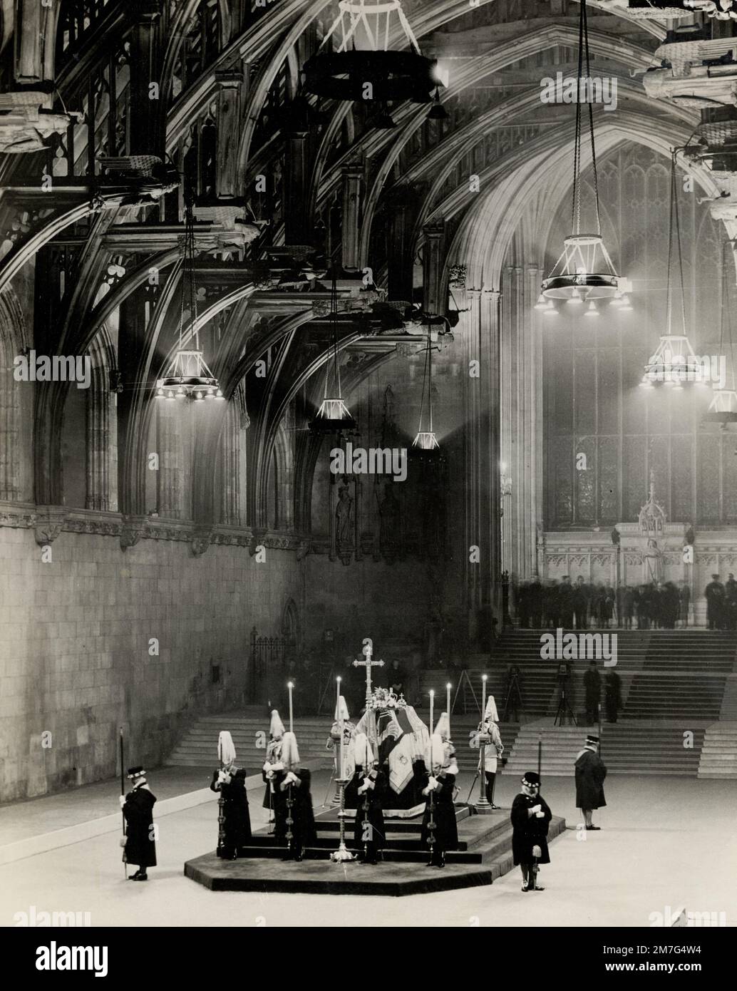Funeral of King George V, 1936, lying in state, Westminster Hall Stock ...