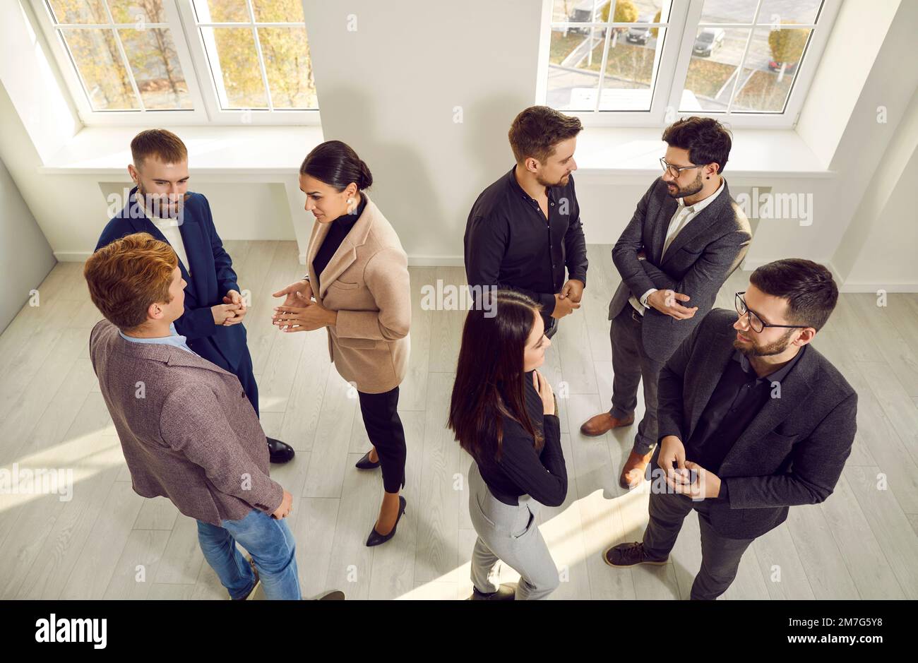 Group of business people above view hi-res stock photography and images ...