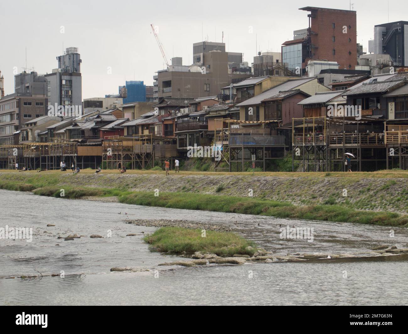 The Kamogawa river in Kyoto (Japan Stock Photo - Alamy
