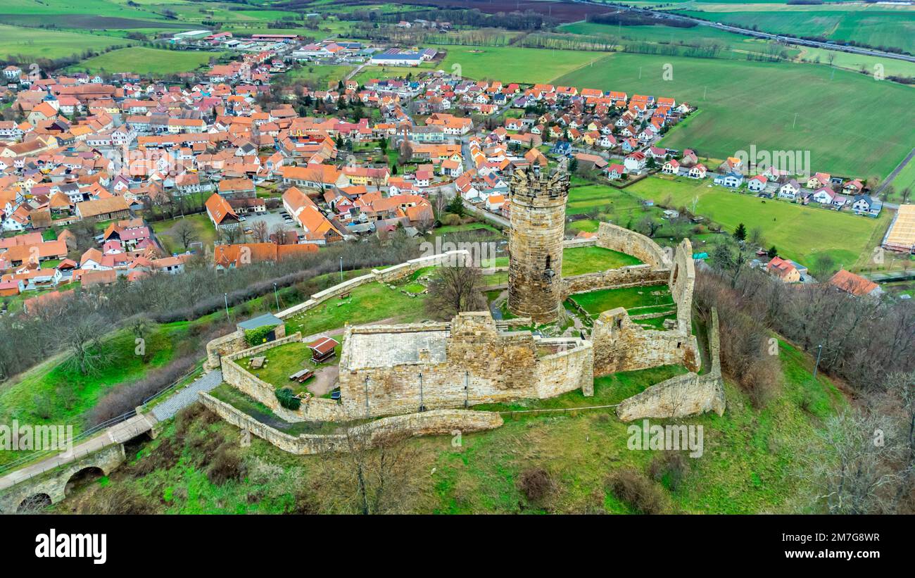 Short hike around the beautiful Drei Gleichen in the Thuringian Basin ...