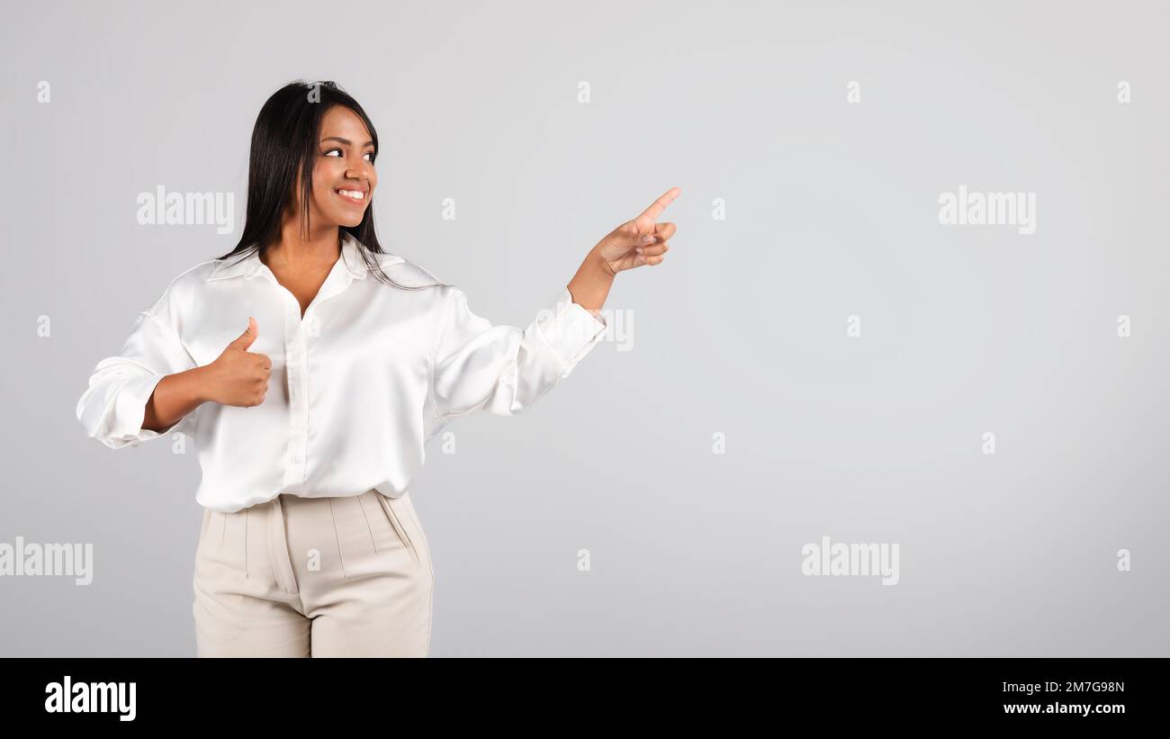 Coach point fingers hi-res stock photography and images - Alamy