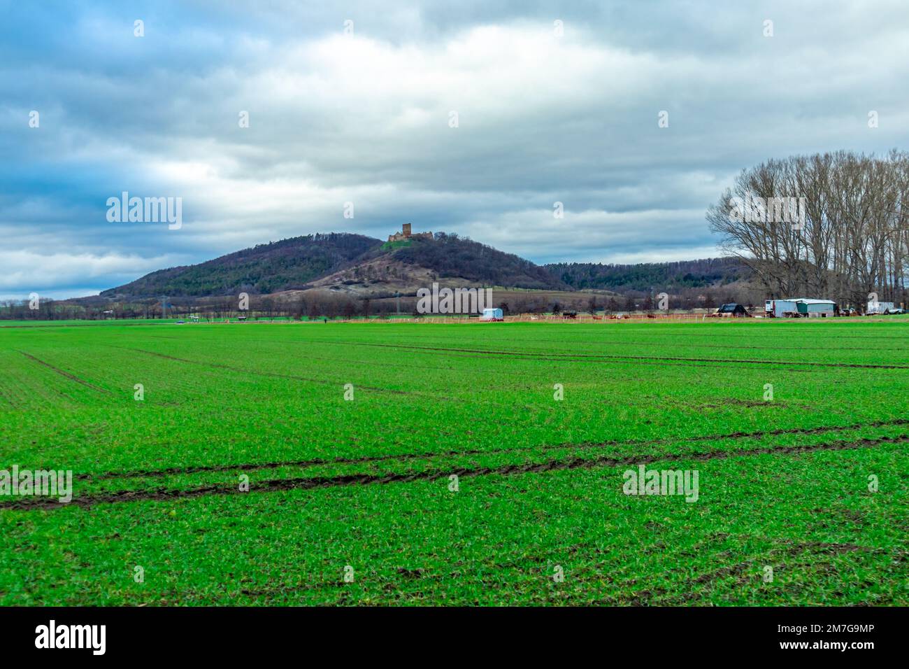Short hike around the beautiful Drei Gleichen in the Thuringian Basin ...