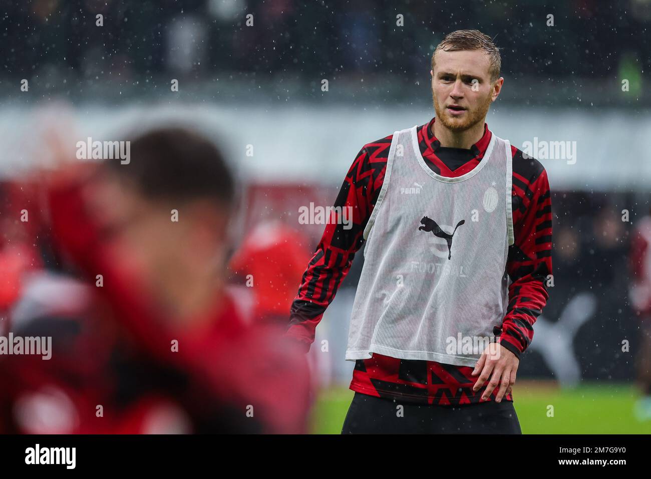 Tommaso Pobega of AC Milan warms up during Serie A 2022/23 football ...
