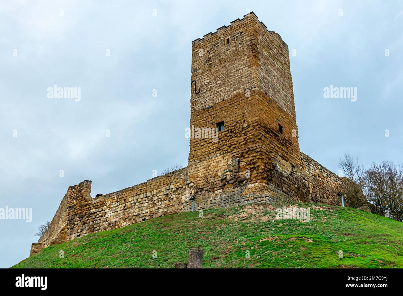 Short hike around the beautiful Drei Gleichen in the Thuringian Basin ...