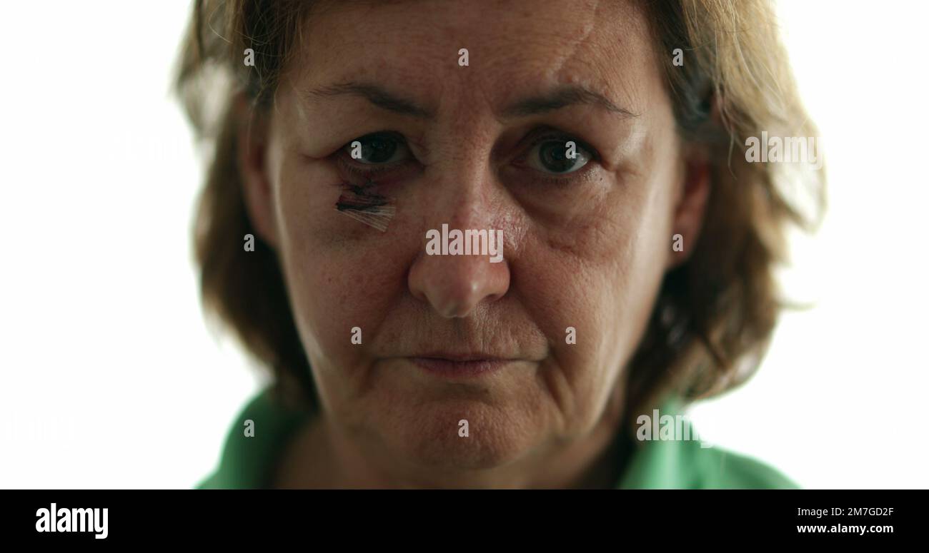 Older woman shaking head with disapproval, portrait of woman with ...