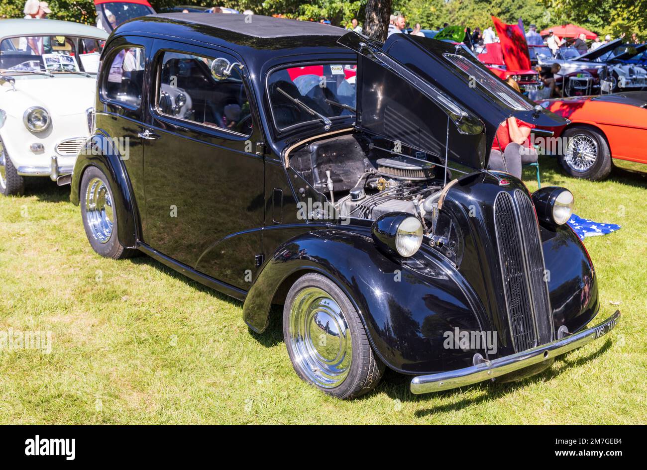 Ford anglia motor car hi-res stock photography and images - Alamy