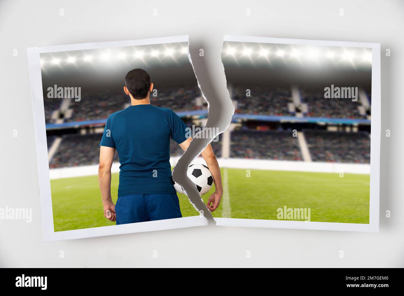 Soccer player back view hi-res stock photography and images - Alamy