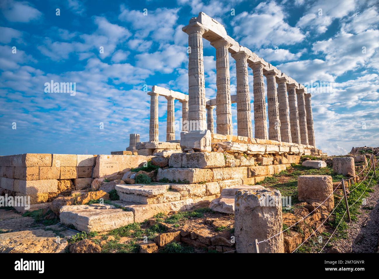 Sounion greek temple hi-res stock photography and images - Alamy
