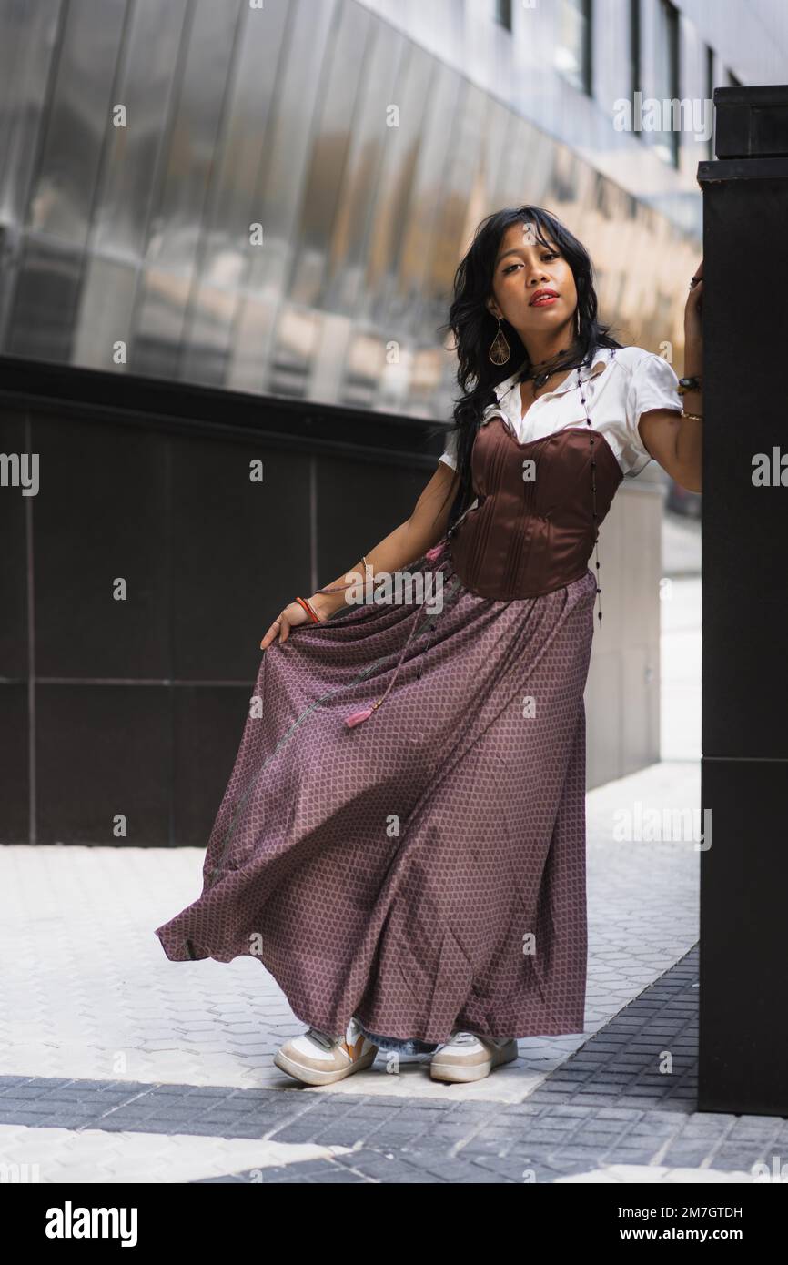 Asian girl in a vintage Asian traditional dress, fashion photography ...