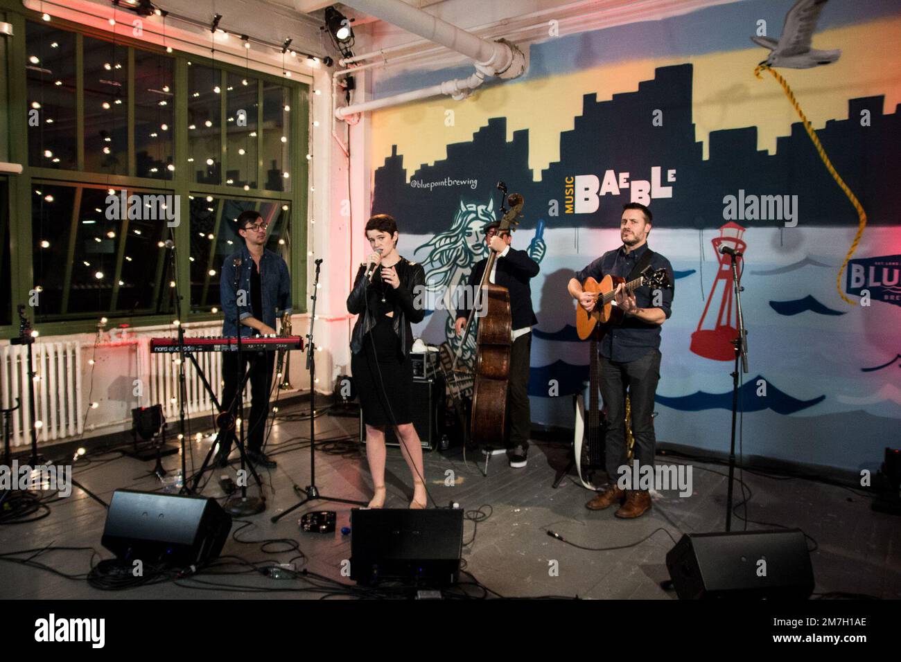 Hannah Gill and the Hours in concert in Brooklyn Stock Photo - Alamy