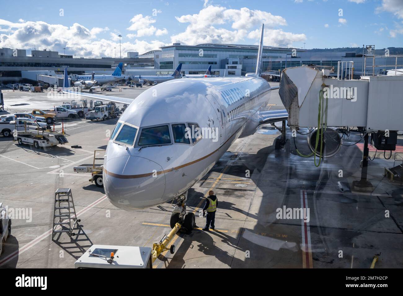 San Francisco, Dec 12, 2022. United Airlines airplane ready for ...