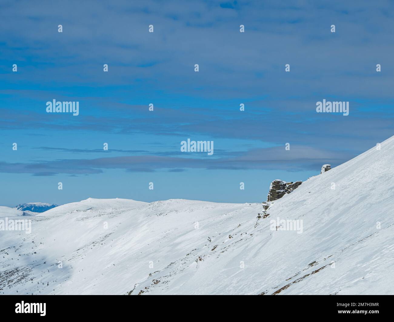 Snowy mountain ridge with rocks in Slovakia, Nizke Tatry, Low Tatras in ...