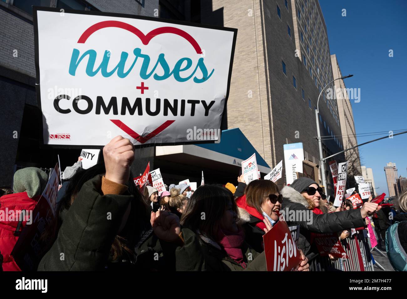 Nurses of mount sinai hospital hi-res stock photography and images - Alamy