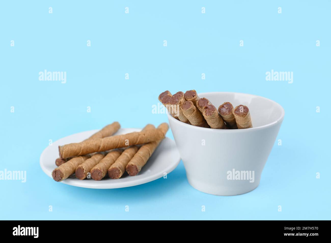 Plate tasty wafer rolls hi-res stock photography and images - Alamy