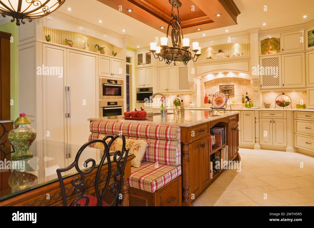 Checkered bench hi-res stock photography and images - Alamy