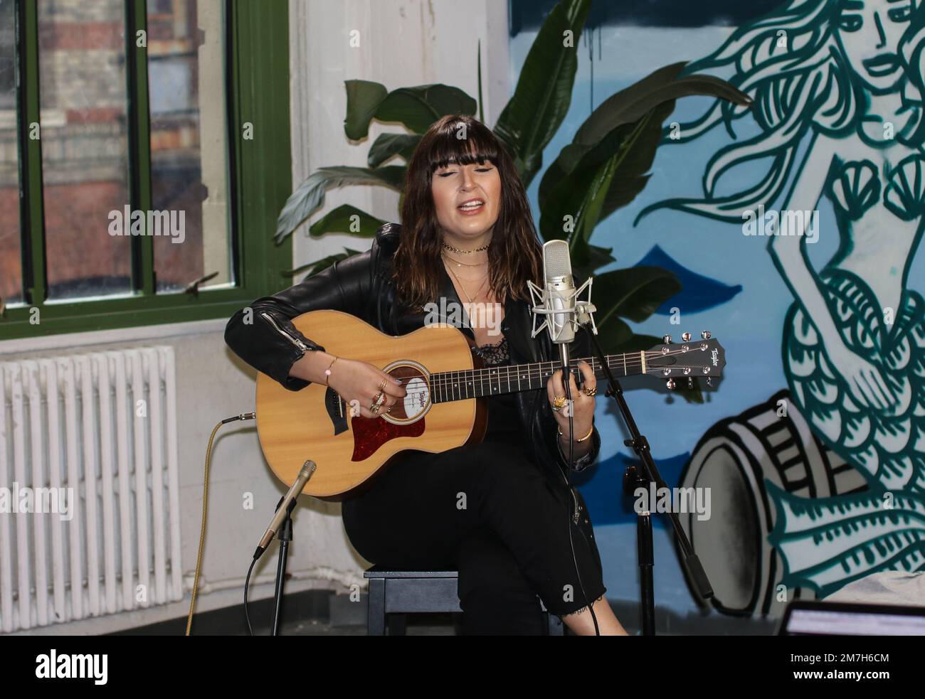 Emily warren hi-res stock photography and images - Alamy