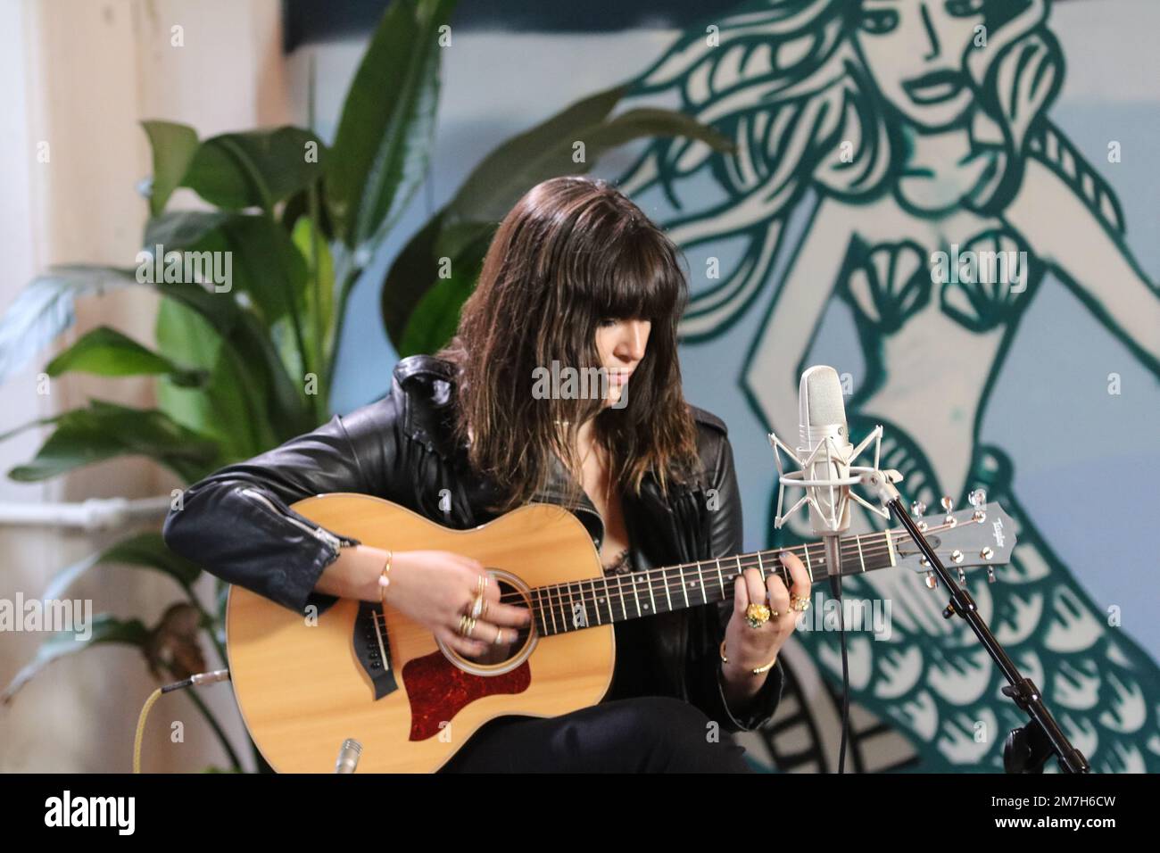Emily warren hi-res stock photography and images - Alamy