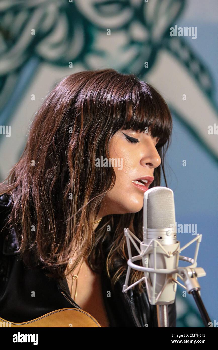 Emily warren hi-res stock photography and images - Alamy