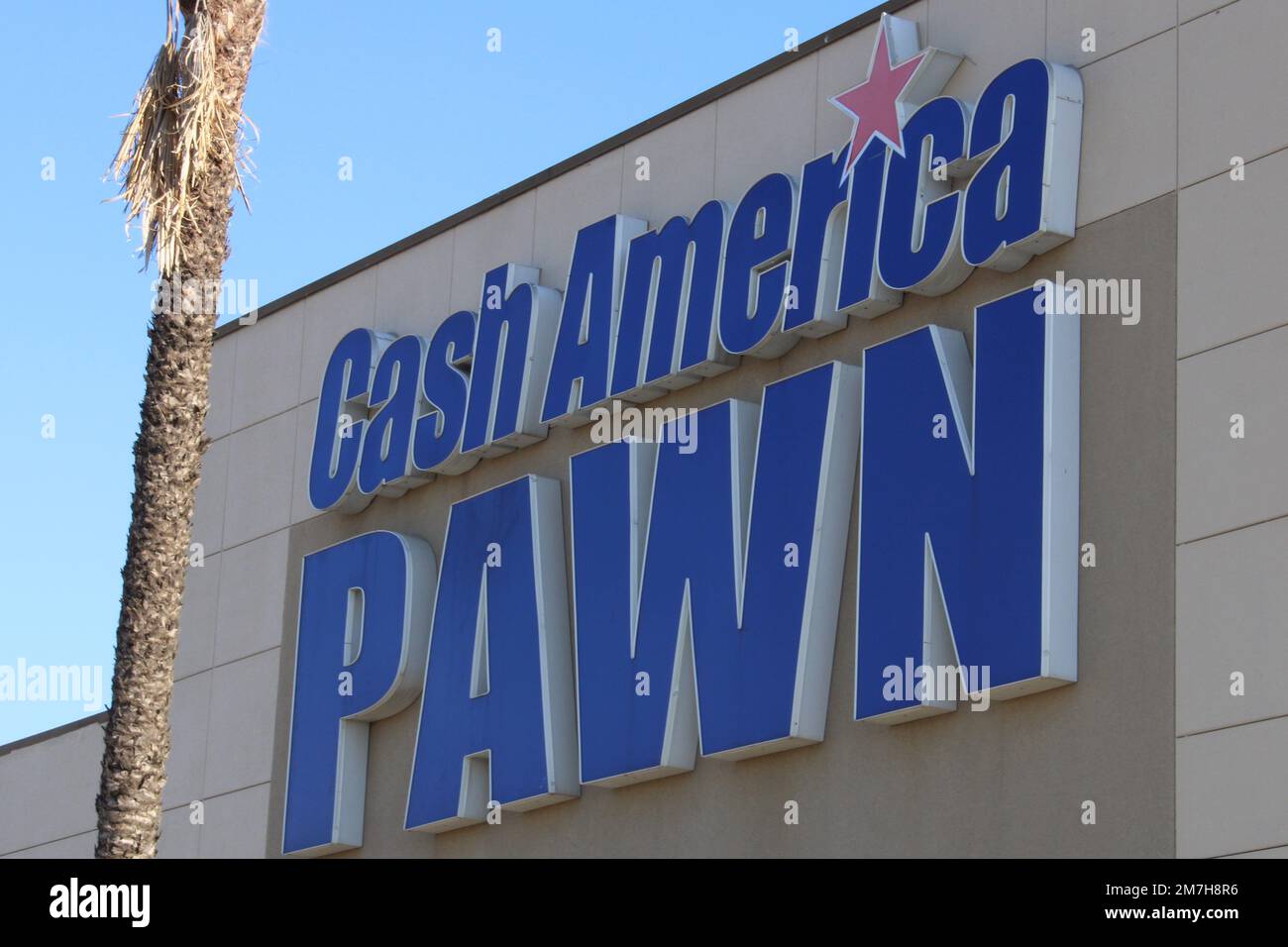 State holdings hi-res stock photography and images - Alamy