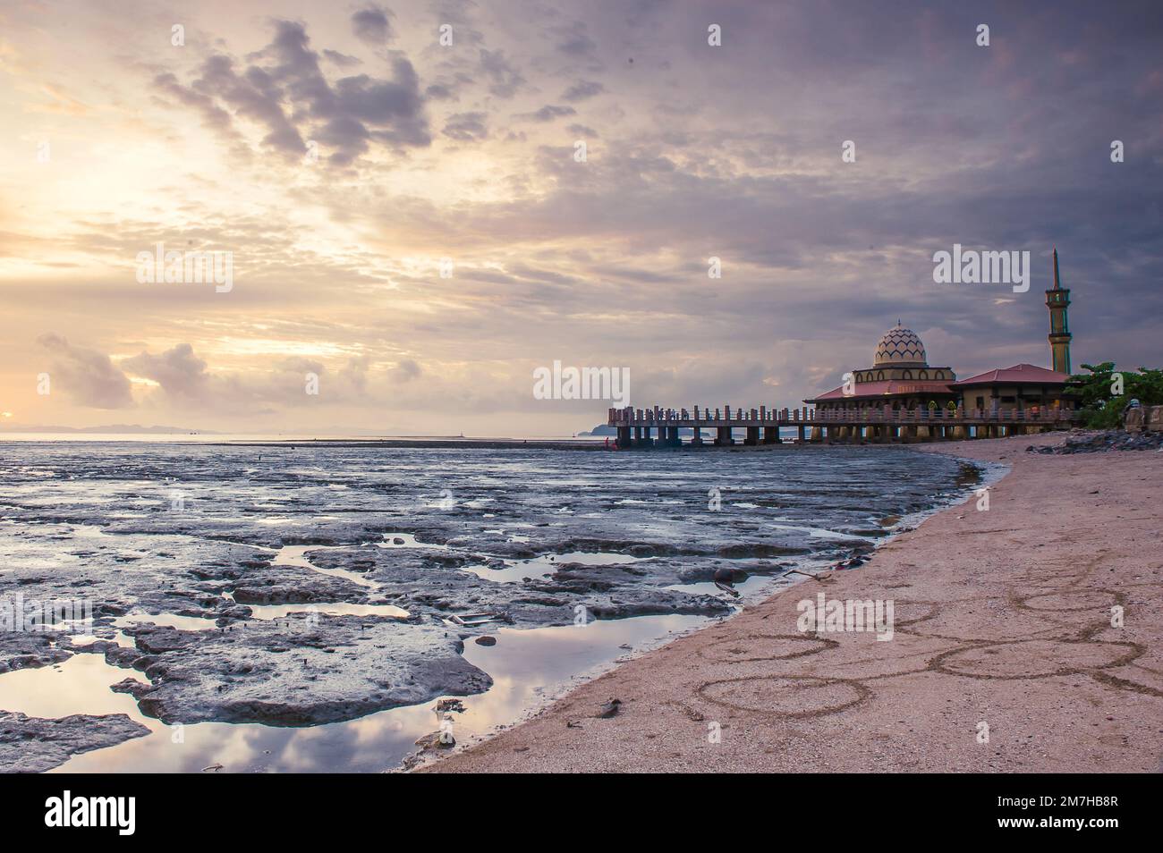 Kuala perlis hi-res stock photography and images - Alamy