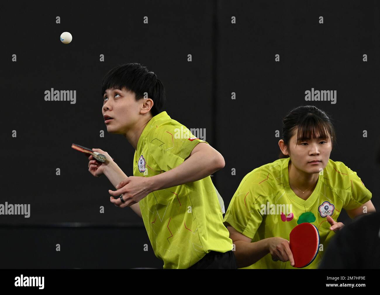 Doha, Qatar. 9th Jan, 2023. Cheng I-Ching (L)/Li Yu-Jhun of Chinese ...
