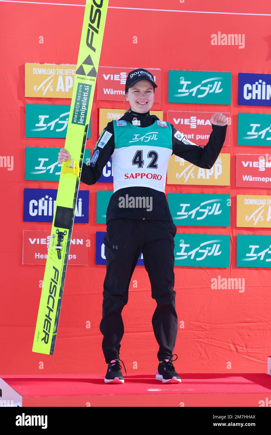 Sapporo, Hokkaido, Japan. 8th Jan, 2023. Ema Klinec (SLO) Ski Jumping ...