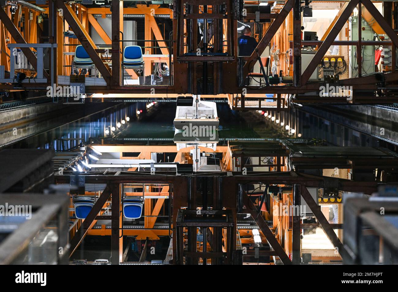 Shipyard innovations hi-res stock photography and images - Alamy