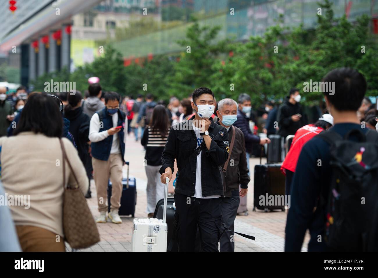 As the cross-border travel resumes, Futian Port bustles again, Shenzhen ...