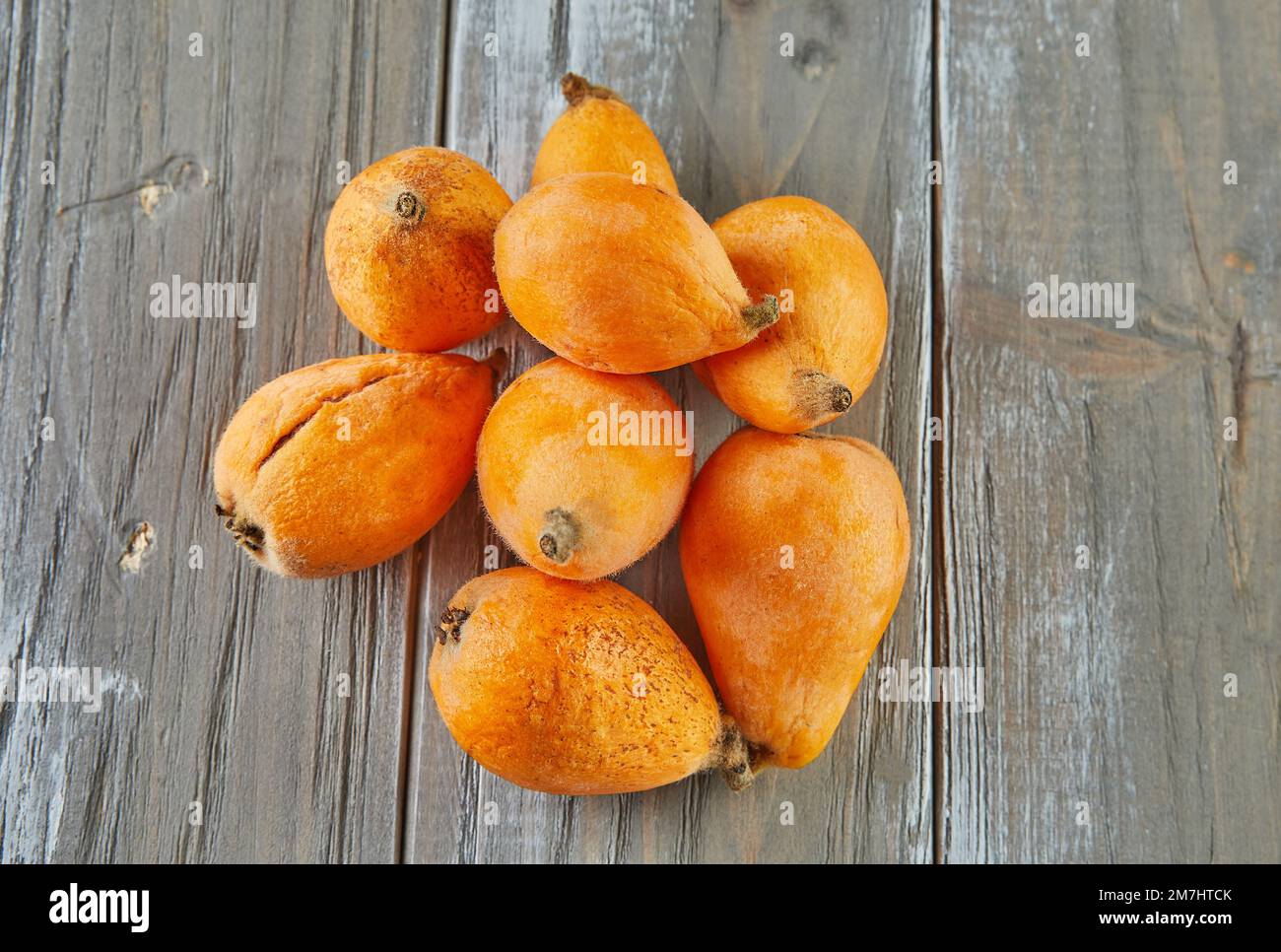 Medlar ripe, Loquats fruits Group of Japanese orange fruit medlars ...