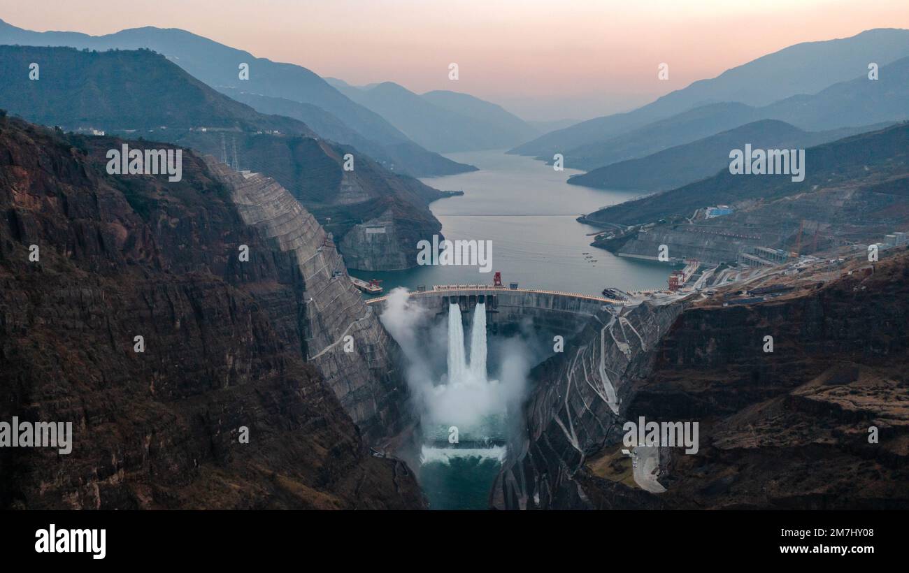 Beijing, Baihetan hydropower station. 20th Dec, 2022. This aerial photo ...