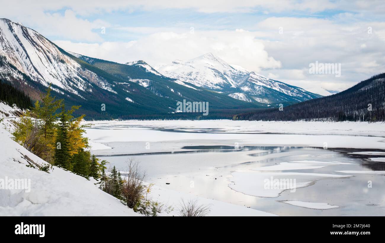 Snow and ice covered Medicine Lake in Jasper National Park, Canadian ...