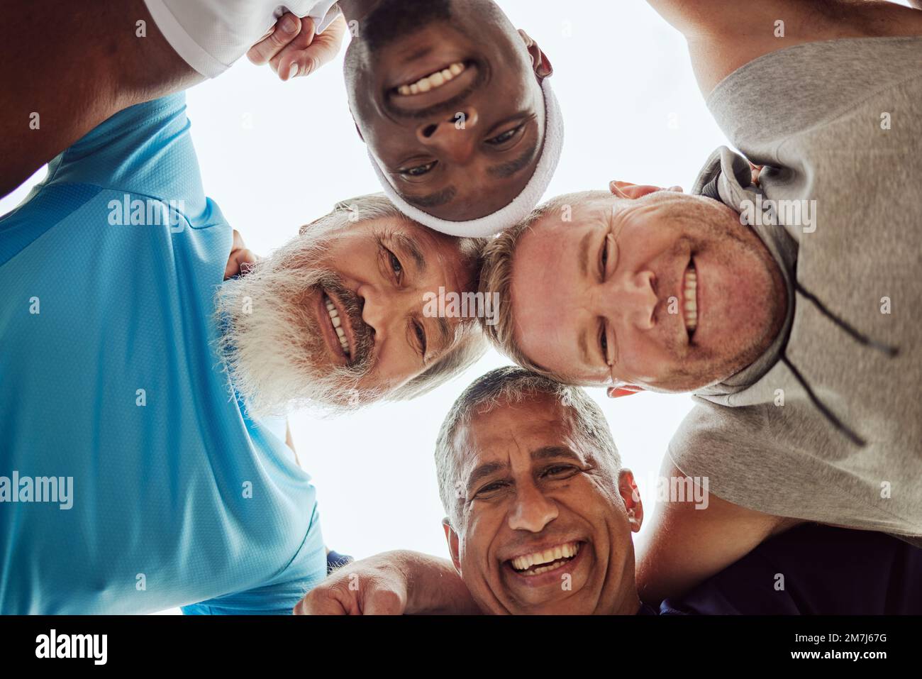 Partnership bonding hi-res stock photography and images - Alamy