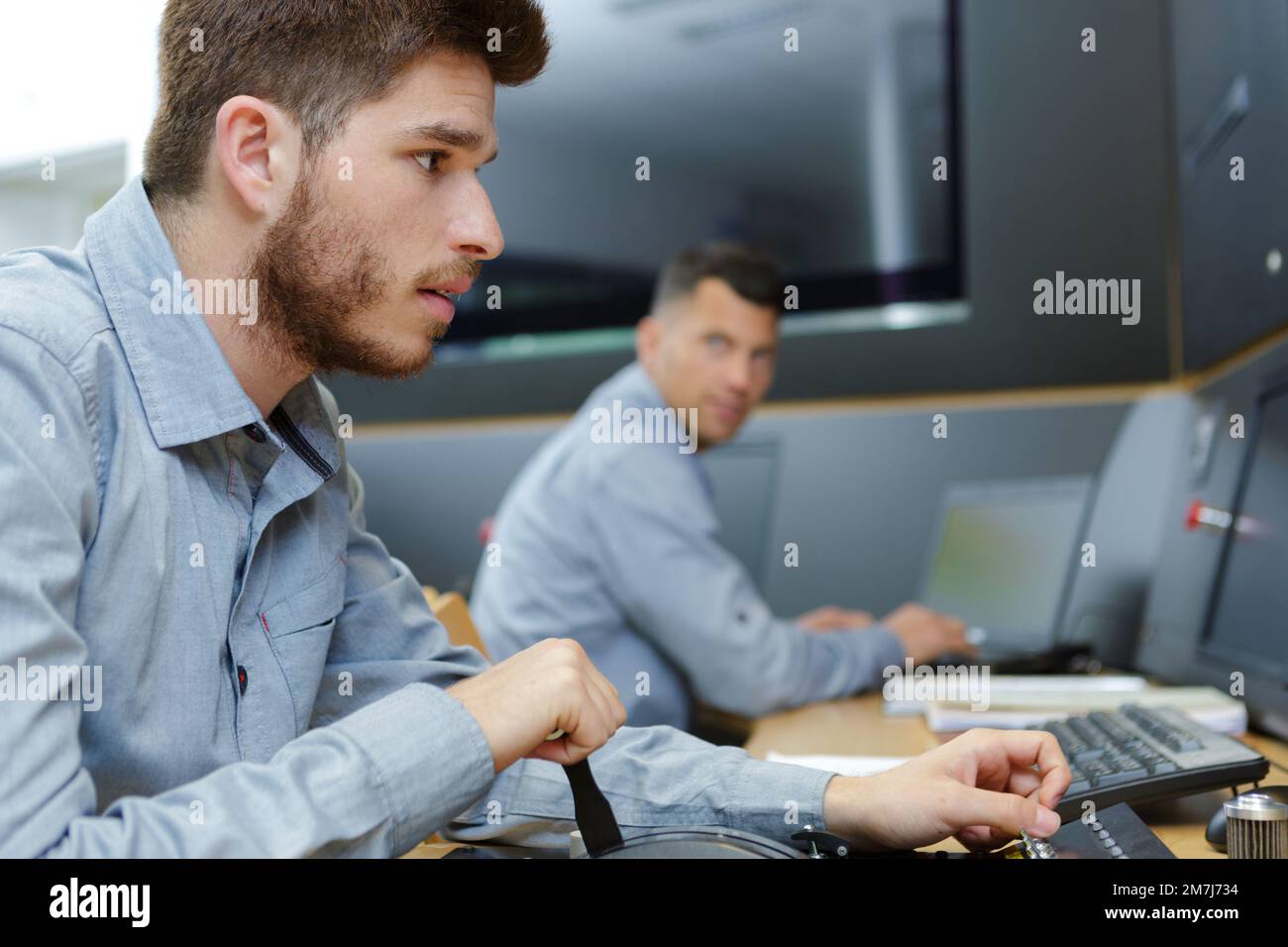 Control room supervisor hi-res stock photography and images - Alamy