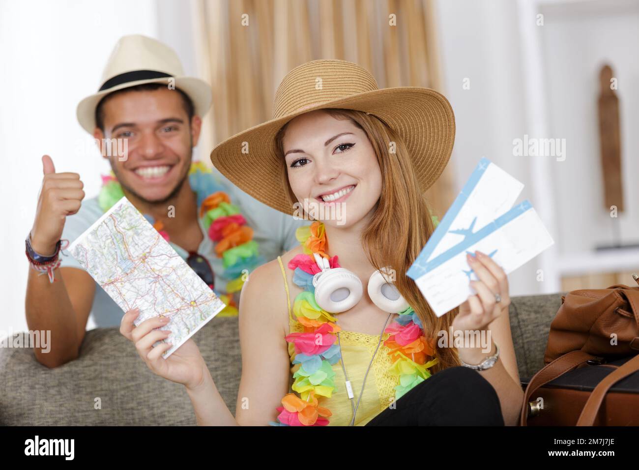 Tourist showing a ticket hi-res stock photography and images - Alamy