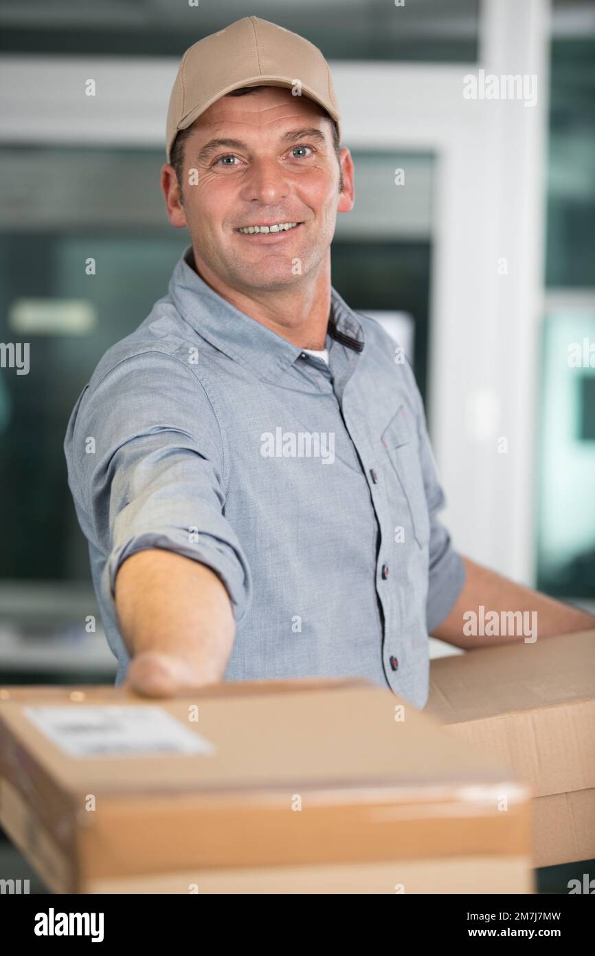 Delivery van gift box hi-res stock photography and images - Alamy