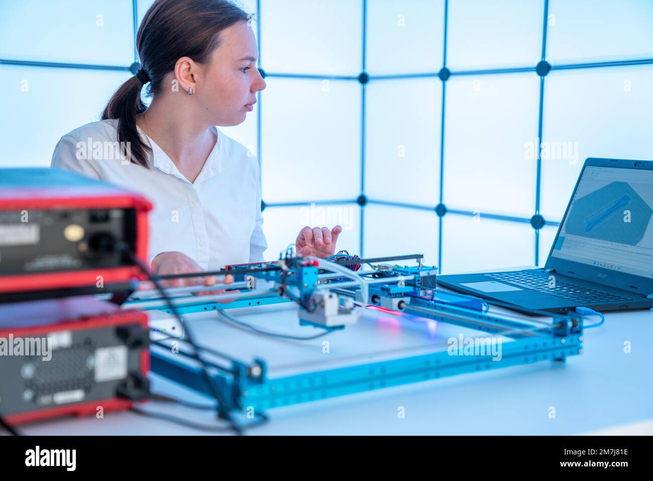 Physics Model Device To Measure Height, Height Measurement Device ...