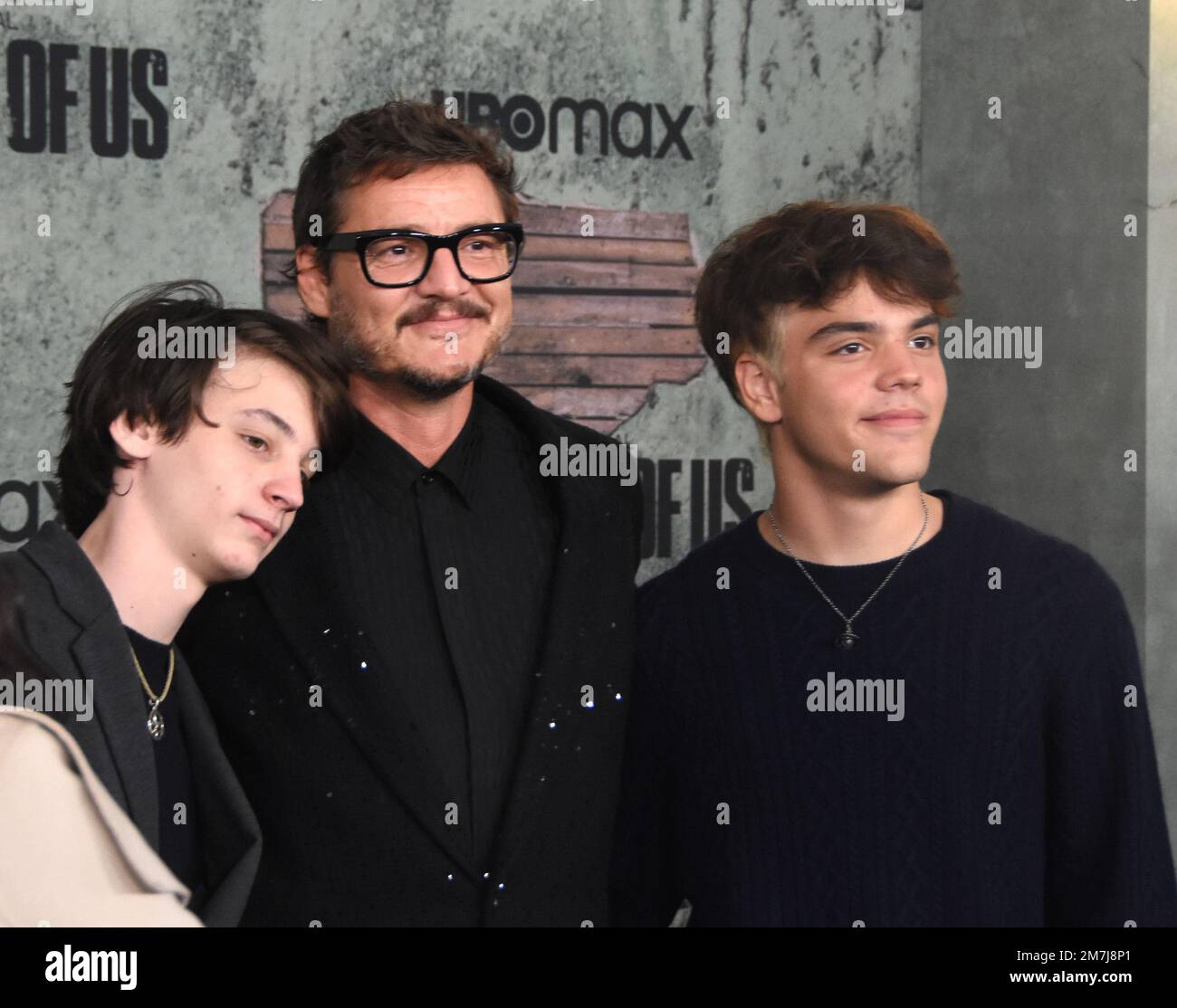 Pedro pascal l'ultimo di noi immagini e fotografie stock ad alta ...