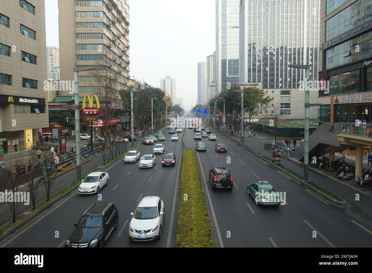 Hustling and bustling resume in Chengdu City, southwest China's Sichuan ...