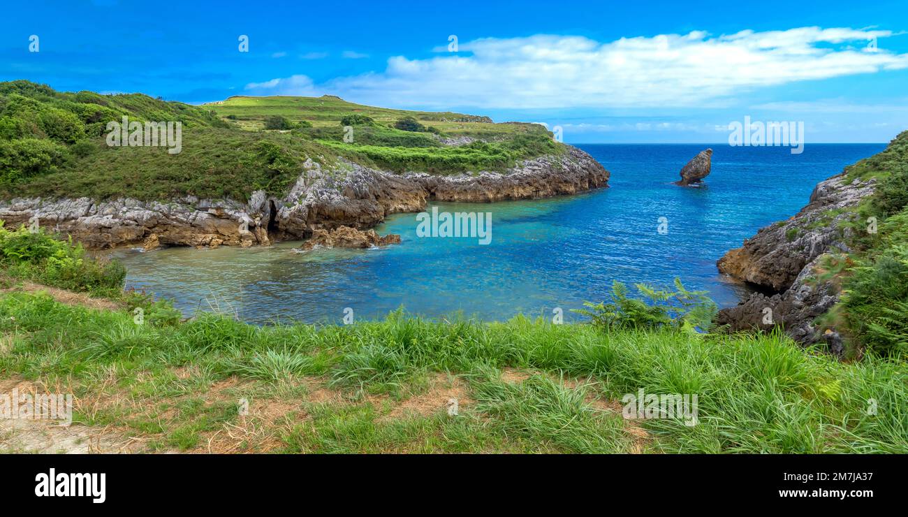 Beach of Buelna, Coastline and Cliffs, Cantabrian Sea, Buelna, Llanes ...