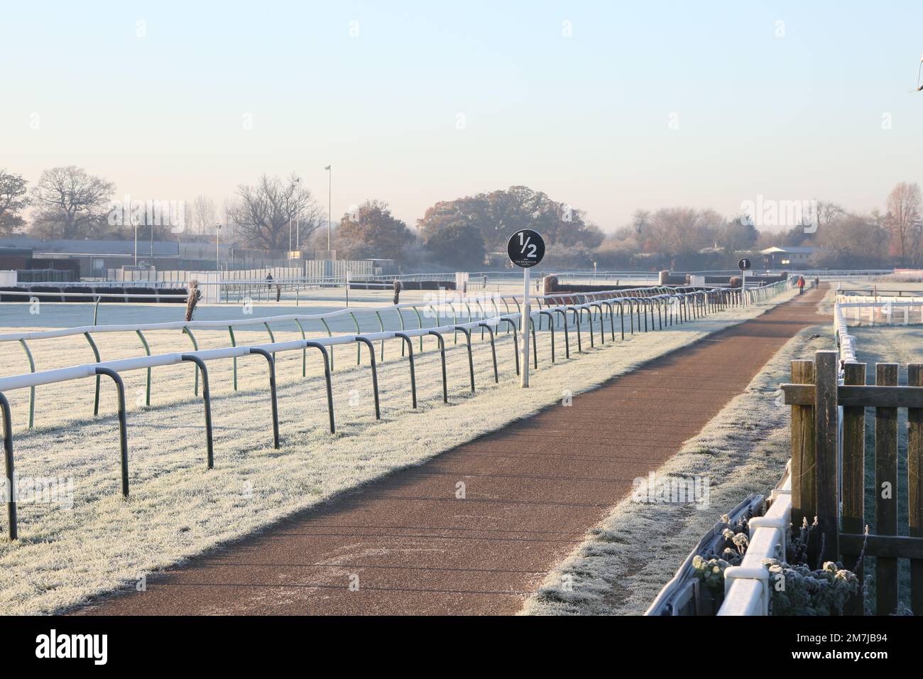 Warwick race course hi-res stock photography and images - Alamy