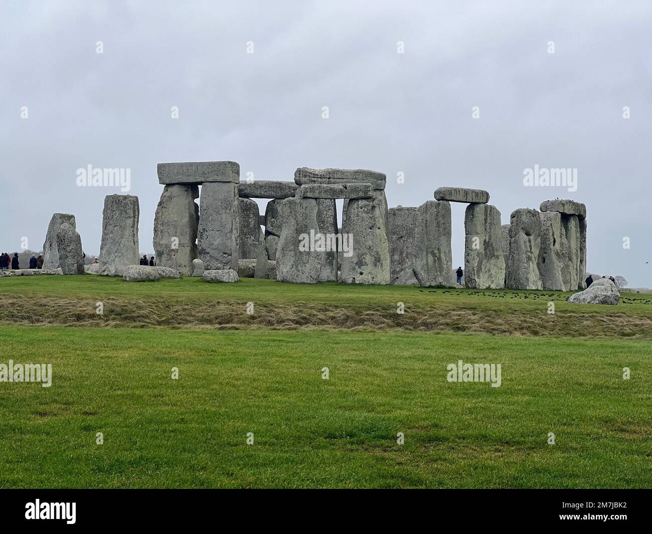 The gray sky over the Stonehenge in England Stock Photo - Alamy